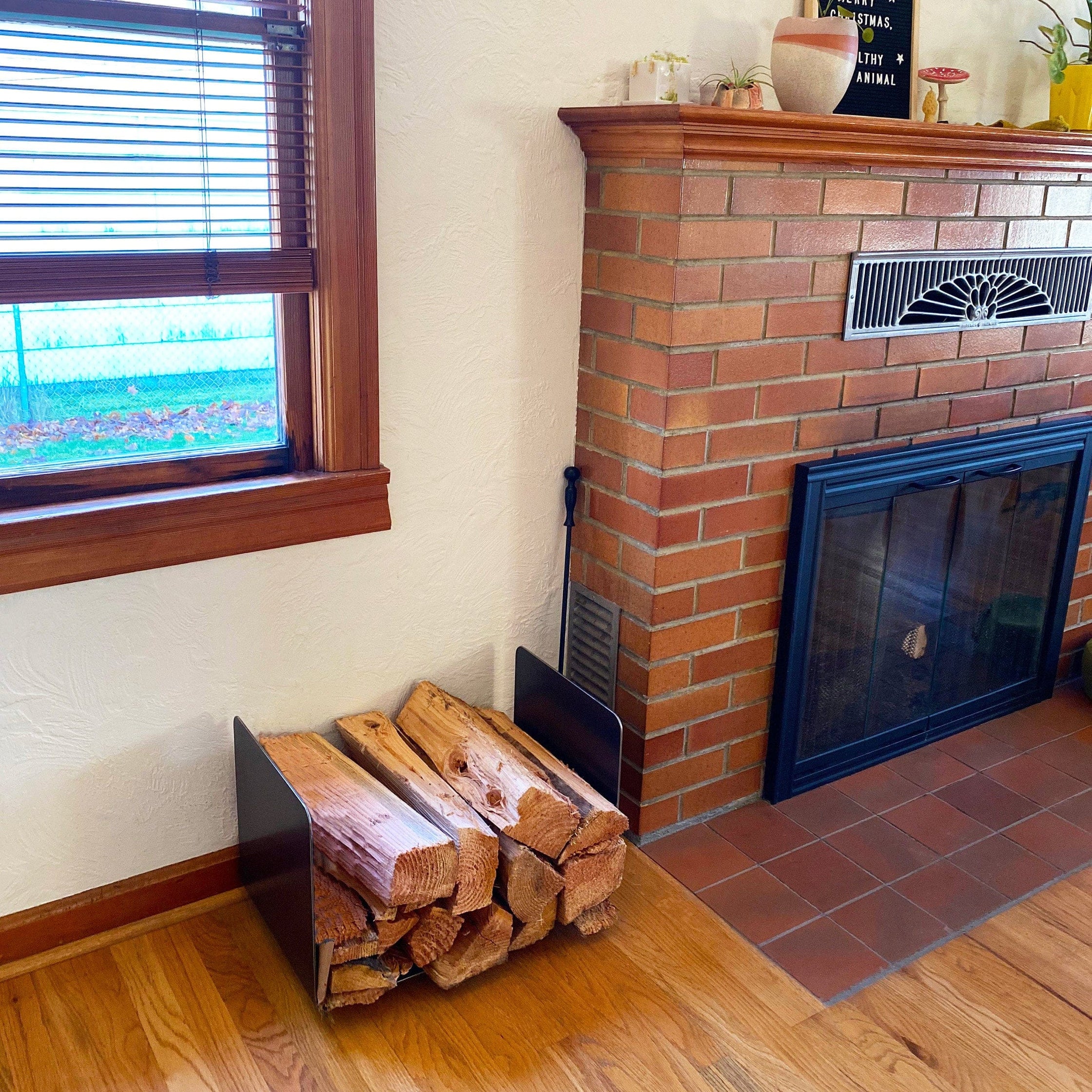 Bent Steel Log Holder - Bold MFG & Supply